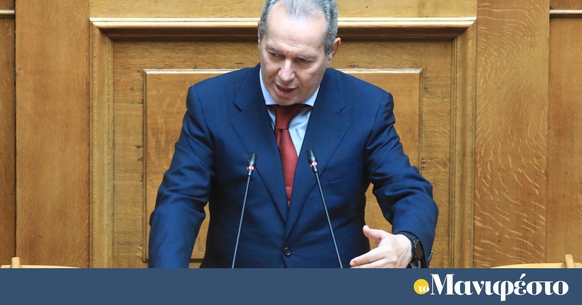 Θέλουν οι Σπαρτιάτες να κρυφτούν κι ο Κασιδιάρης δεν τους αφήνει