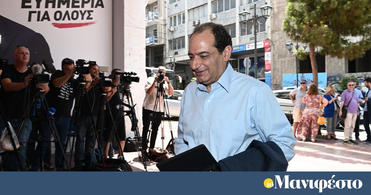ΣΥΡΙΖΑ: ο Σπίρτζης και τα χαρτιά που κρατά