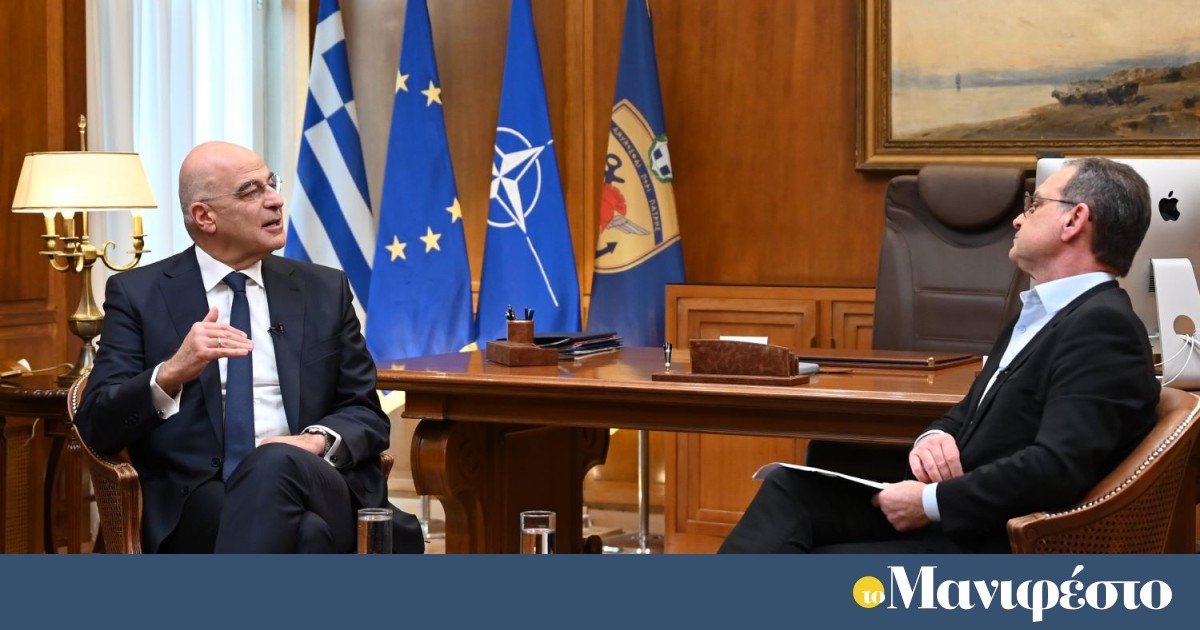 Ο Νίκος Δένδιας μιλάει για τον ρόλο των ενόπλων δυνάμεων στο podcast ...