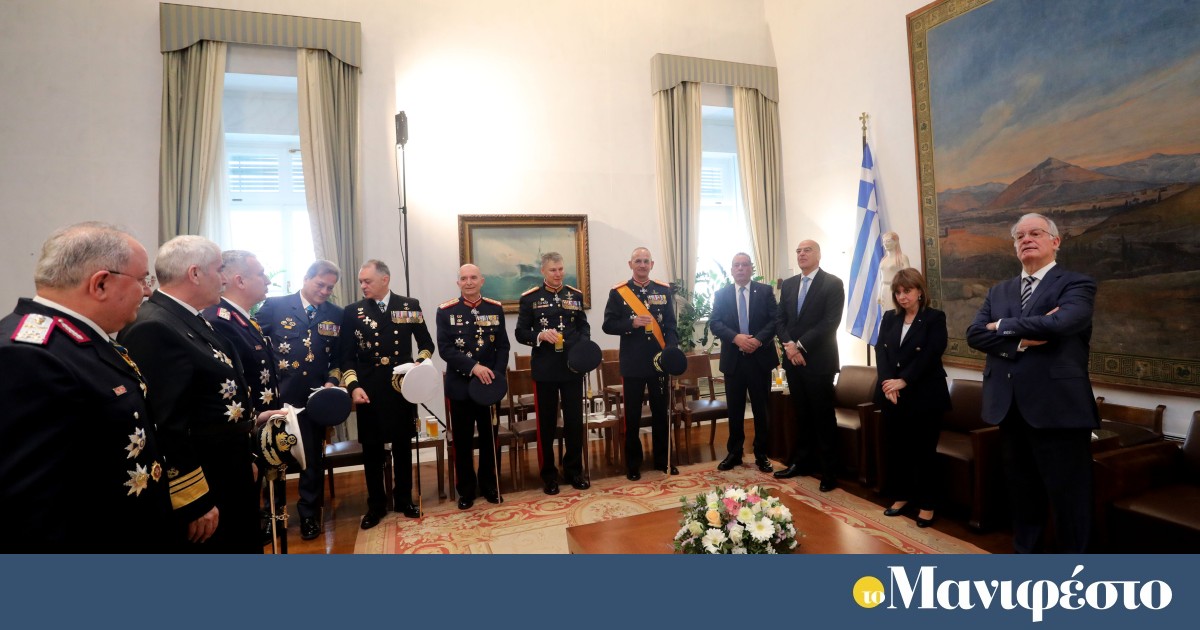 25η Μαρτίου: φόρος τιμής στους αγωνιστές της Ελληνικής Επανάστασης από ...