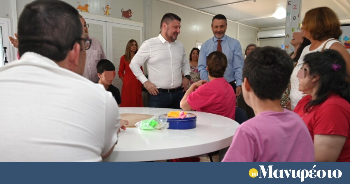 Στη Σαλαμίνα ο Νίκος Χαρδαλιάς: εγκαινίασε το έργο της ψηφιακής ...