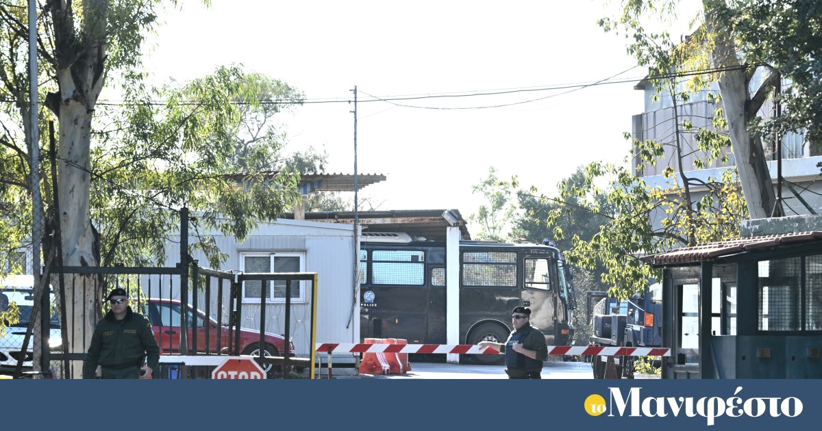 Εργαζόμενη στο κυλικείο - Πολυτεχνειούπολη: Η σιωπή τα κάνει χειρότερα