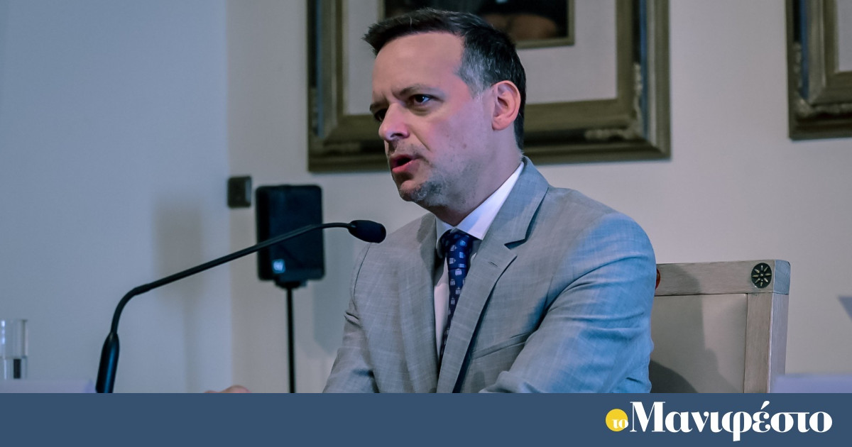 Χάρης Δούκας: ο κατά φαντασίαν αρχηγός του ΠΑΣΟΚ